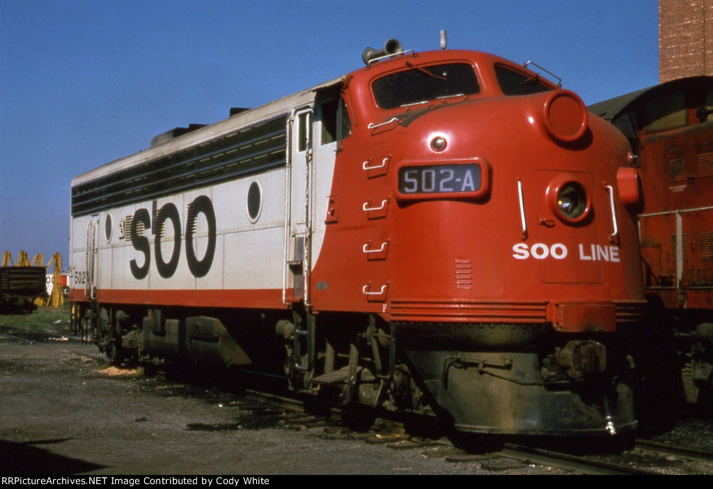 Soo Line FP7 502